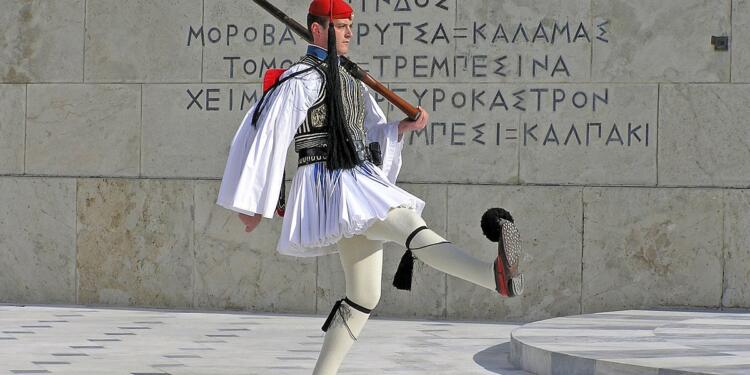Η ιστορία των ευζώνων – Together